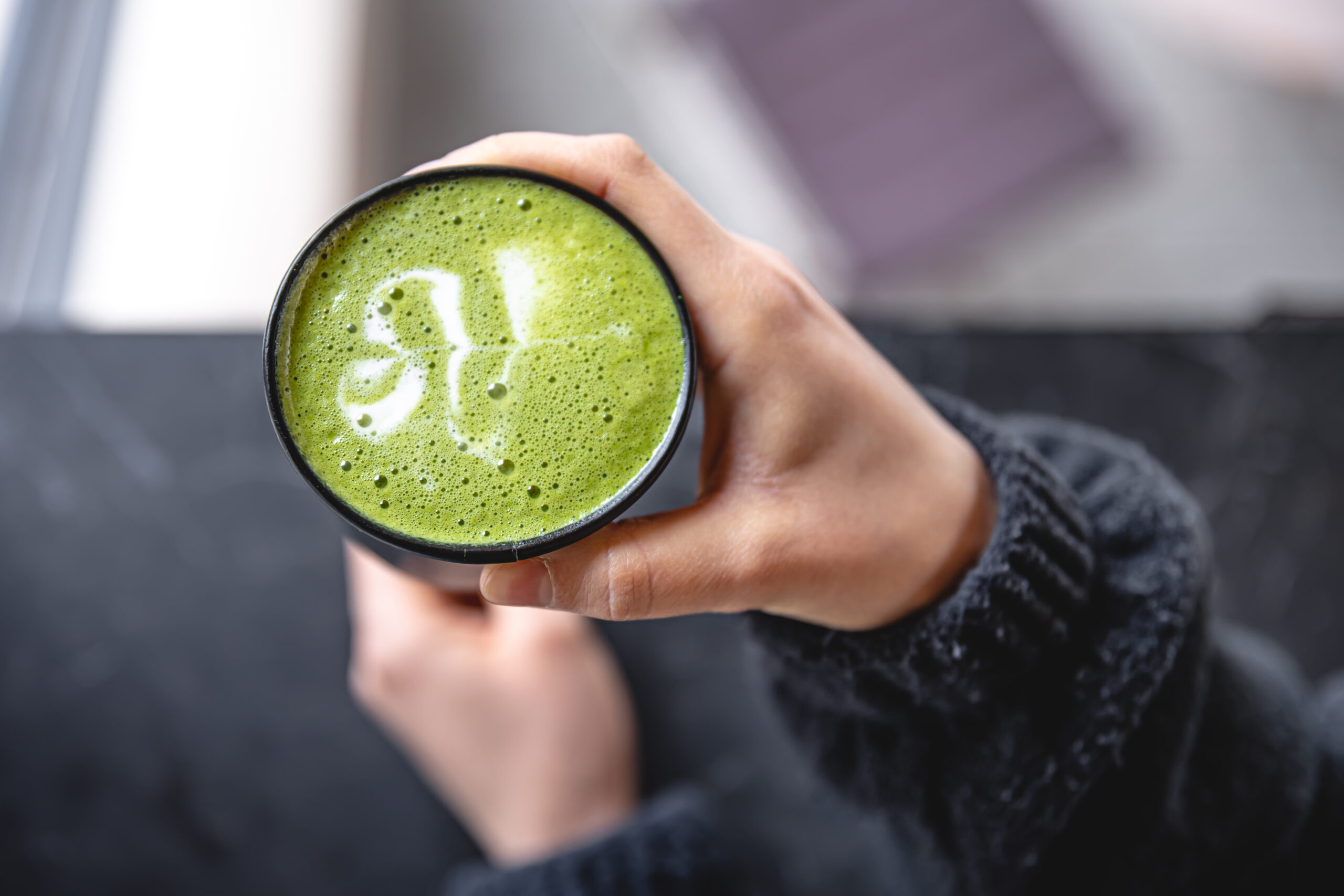 Matcha y microbiota intestinal: cómo mejora tu digestión